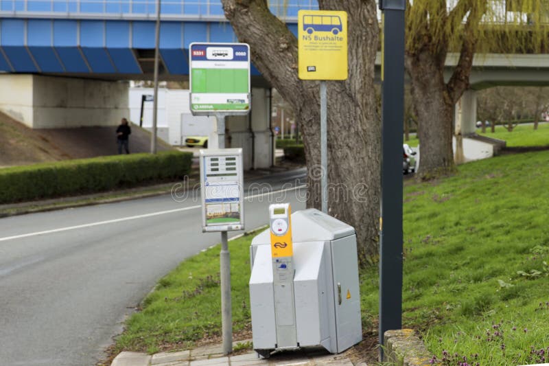 NS Mobile Check-in Posts for Temporary Transport with Buses instead of ...