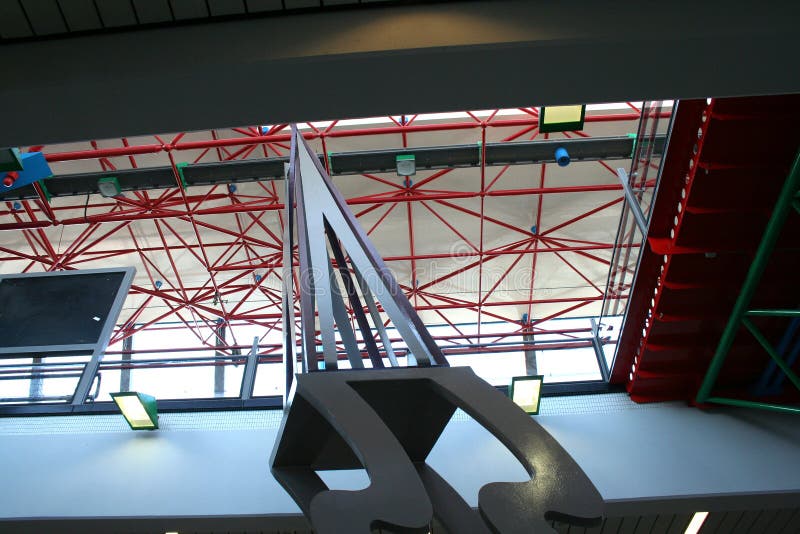 Edificio Del ROC En Lelystad Foto editorial - Imagen de edificio ...