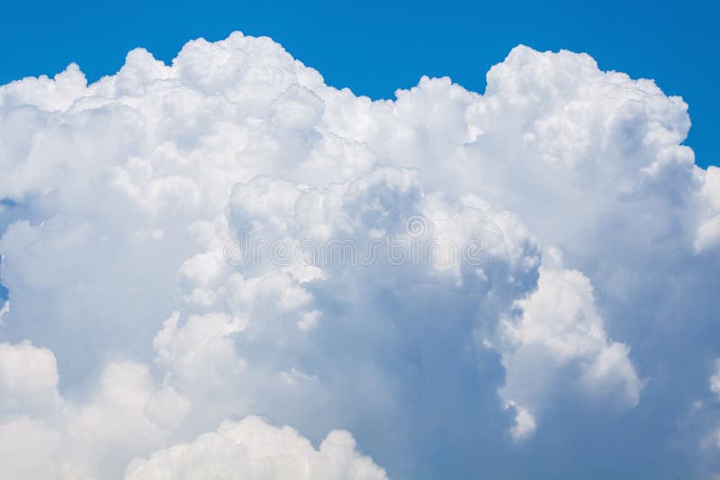 Nube de cumulonimbus imagen de archivo. Imagen de nube - 84371055