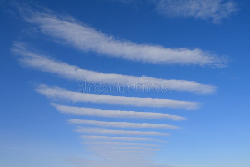 Nubes imagen de archivo. Imagen de escénico, azul, aire - 12629741