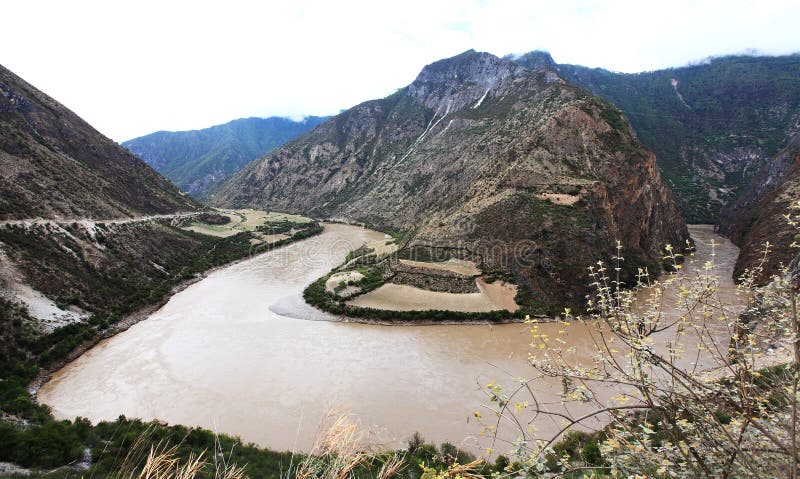 Nujiang River stock image. Image of tibet, tarn, beautiful - 61253267