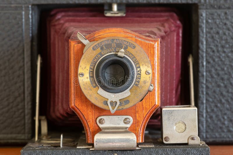 Number 2 Folding Brownie Camera Model a Editorial Image - Image of ...