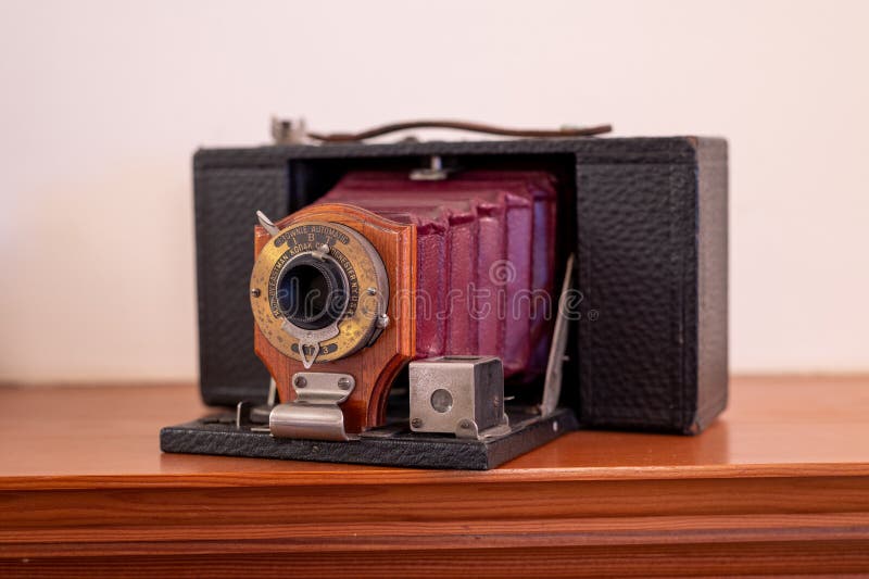 Number 2 Folding Brownie Camera Model a Editorial Photo - Image of ...