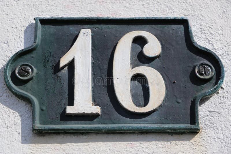 Nummer 16 arkivfoto. Bild av symbol, frans, helgon, oklarhet - 69304240