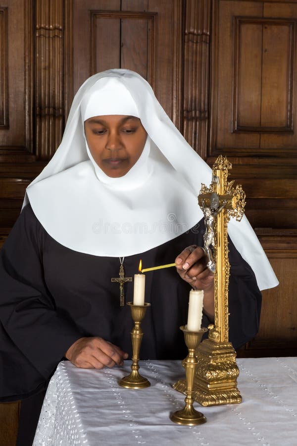 Benedictine Nuns Habits