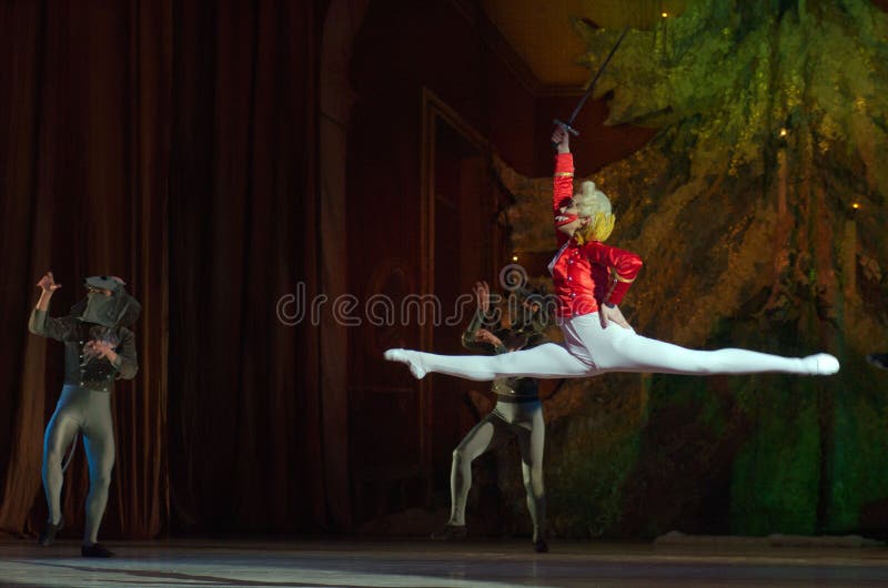 Nutcracker editorial image. Image of figurine, costume - 83362330