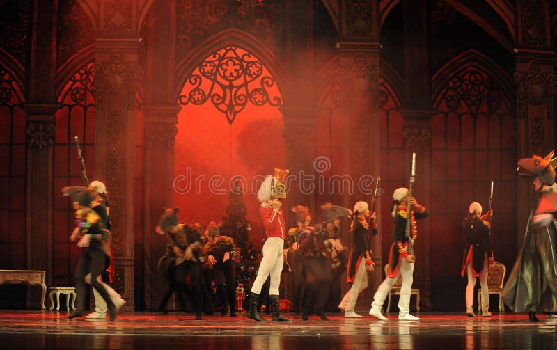 The Nutcracker Suddenly Become Larger, the Command of the Puppet and ...