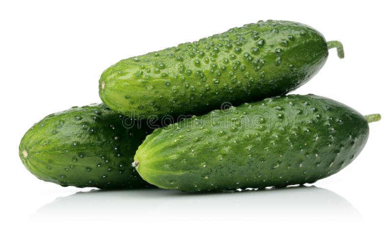 Gurkor och Gurkskivor fotografering för bildbyråer. Bild av hackad ...