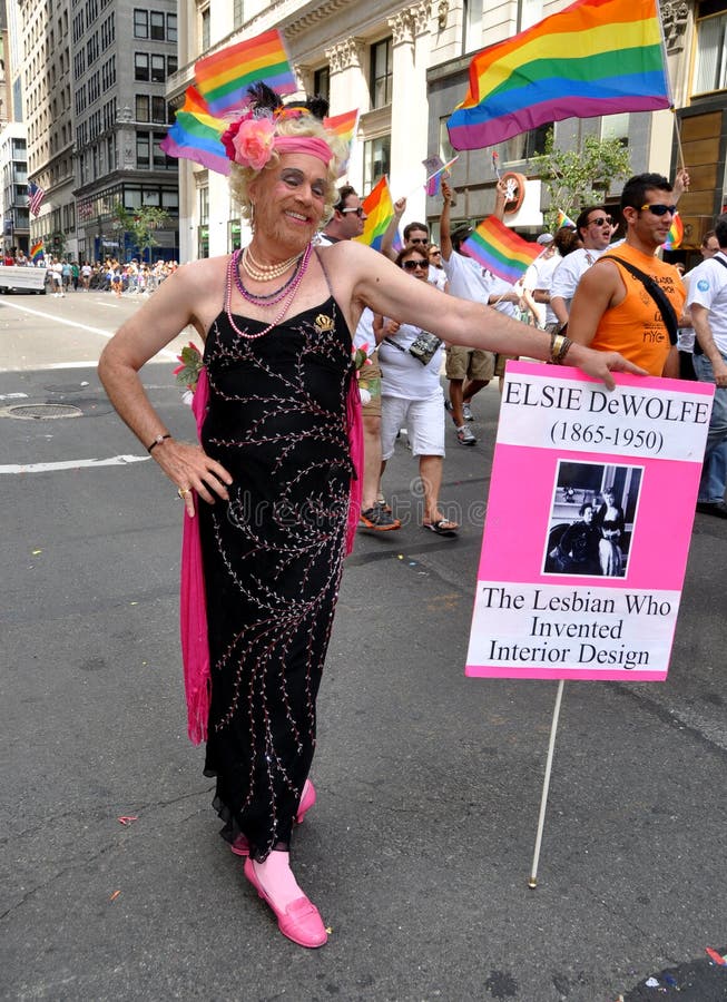 NYC: 2012 Gay Pride Parade editorial photography. Image of heritage - 25455982