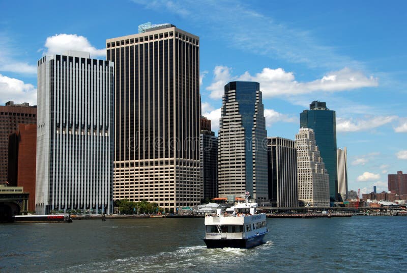 NYC: Ferry Boat in NY Harbour & Skyline Editorial Stock Photo - Image ...