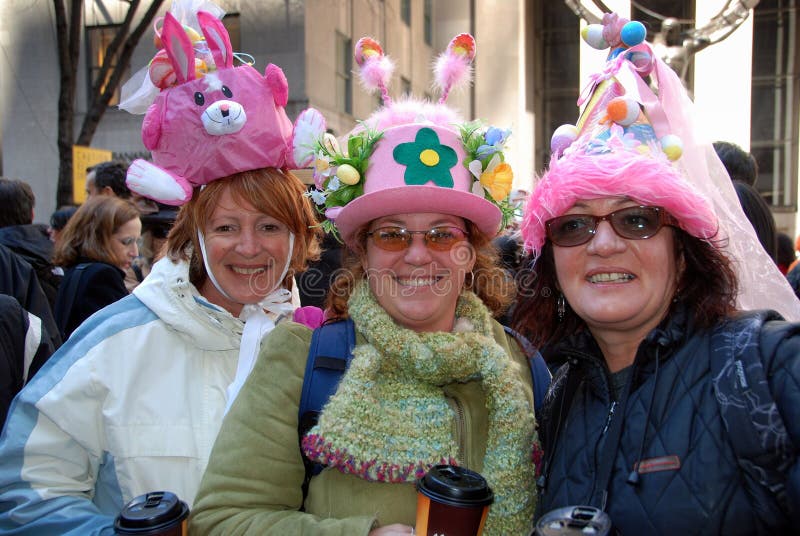 NYC: Ladies at the Easter Parade Editorial Image - Image of parade ...