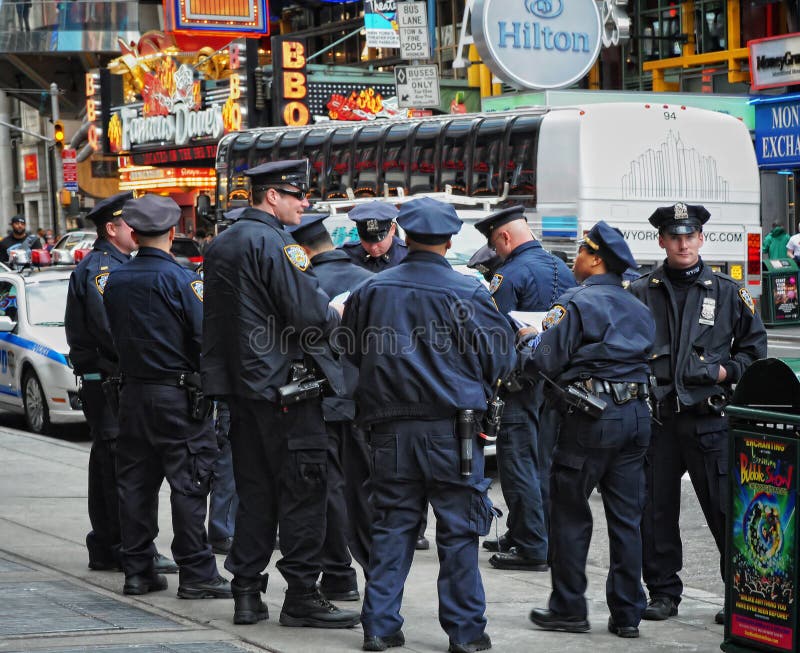 NYC Police editorial photo. Image of policeman, manhattan - 24498561