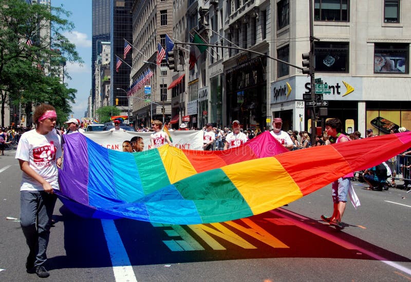 NYC: Rainbow Flag at Gay Pride Parade Editorial Photo - Image of carry ...