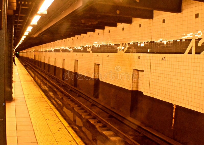 NYC Subway Tracks editorial stock photo. Image of york - 94720073