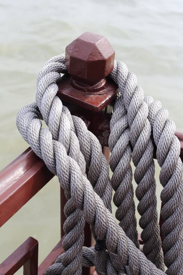 Nylon marine cable stock image. Image of closeup, nautical - 35805269