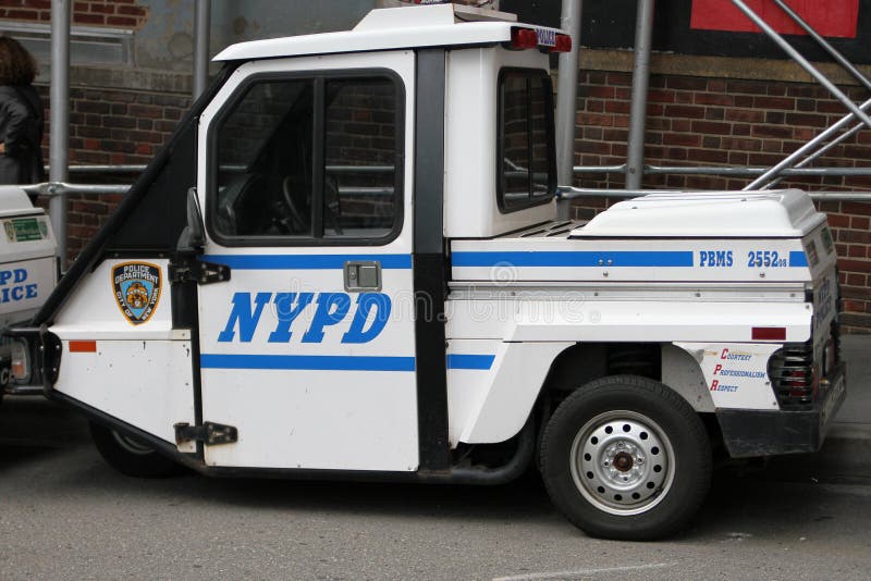 NYPD Go-4 vehicle editorial photo. Image of manhattan - 27782001
