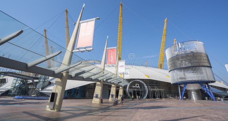 North Greenwich Underground Station in London - LONDON, ENGLAND ...