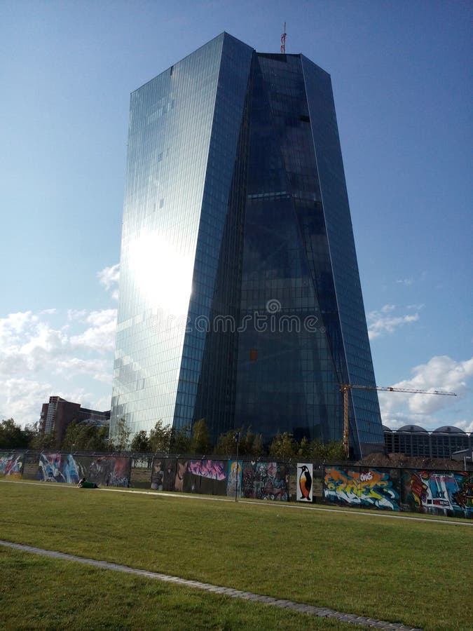 Torre Do BCE (Banco Central Europeu) Foto de Stock Editorial - Imagem ...