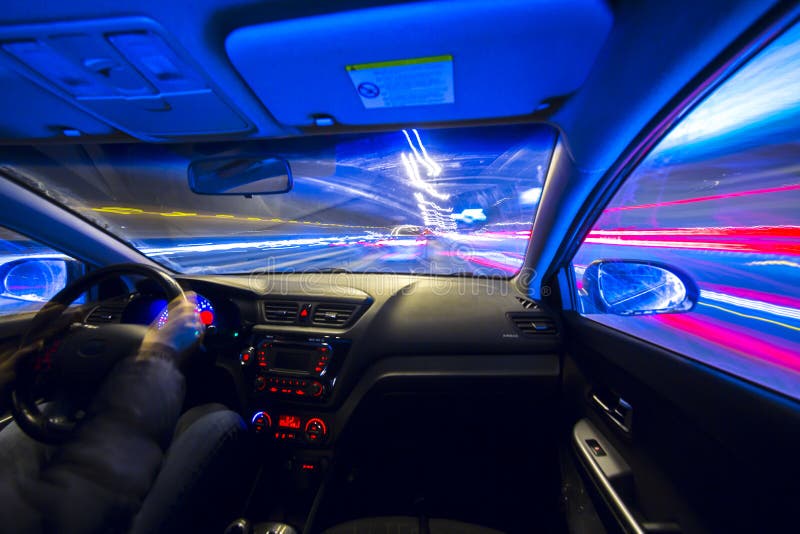 O Carro Move-se a Grande Velocidade Foto de Stock - Imagem de fundo ...