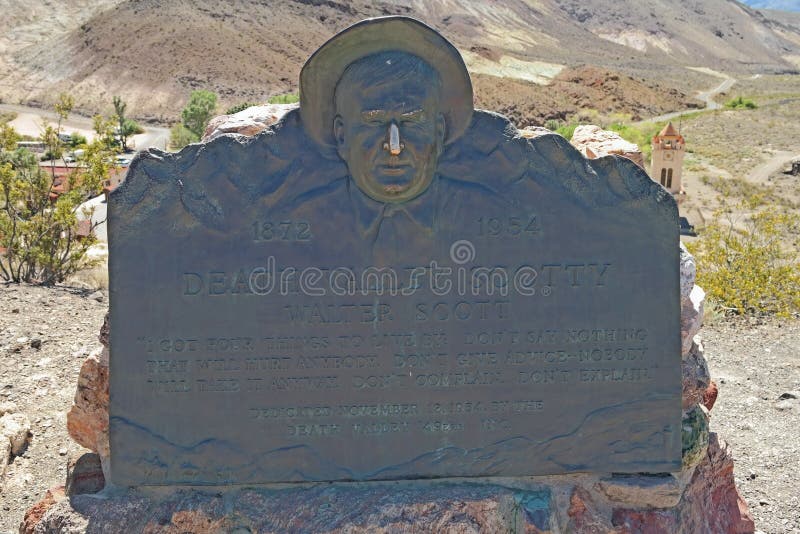 O Castelo De Scotty - Memorial - Panorama Foto de Stock - Imagem de ...