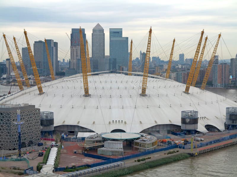 The O2 editorial image. Image of entertainment, building - 47776450