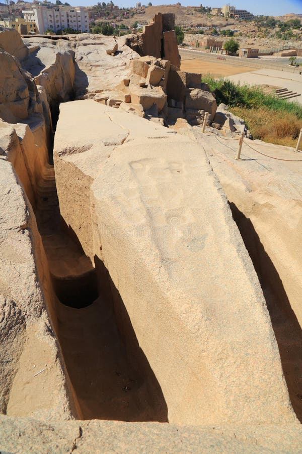 Obelisco Inacabado - Aswan - Egito Foto de Stock - Imagem de curso ...