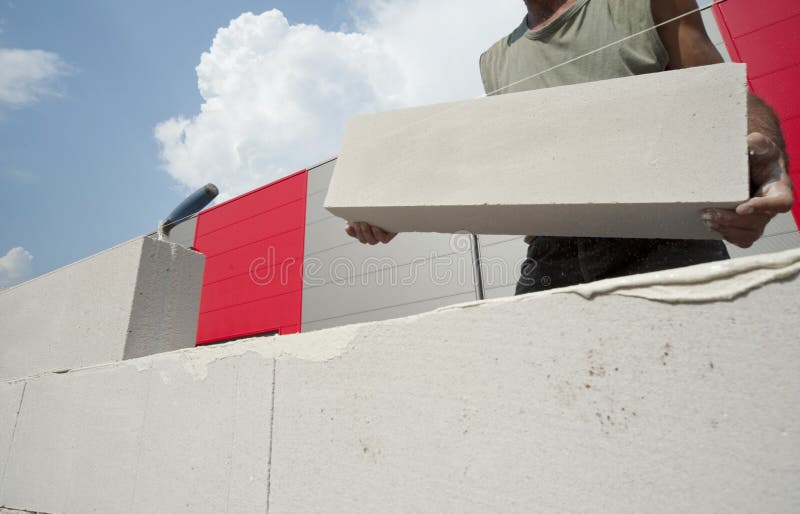 Pedreiro imagem de stock. Imagem de pedreiro, almofariz - 2294547