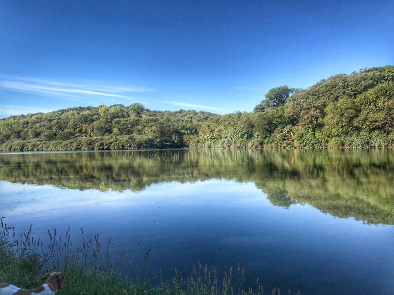 Arco-íris Do Rio Missouri, Lago Francis Case Foto de Stock - Imagem de ...