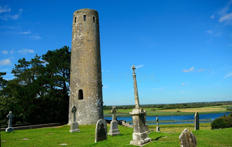 O Rourke Tower, Clonmacnoise, Ireland Editorial Photography - Image of ...