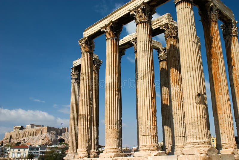 O templo do Zeus, Atenas. imagem de stock. Imagem de teatro - 2148347