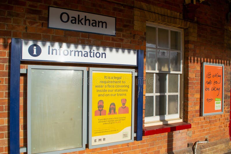 OAKHAM, RUTLAND, ENGLAND- 3 April 2021: Oakham Train Station Platform ...
