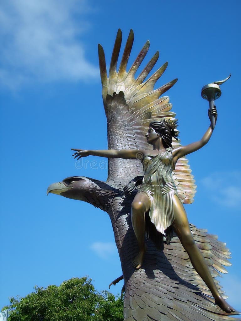 1,742 Jack Bogle Statue Stock Photos - Free & Royalty-Free Stock Photos ...