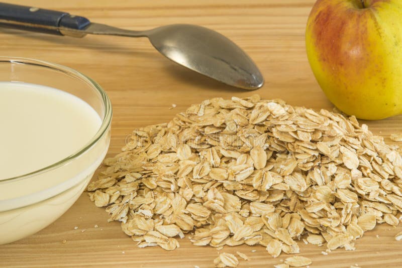 Oat Flakes with Milk and Apple Stock Photo - Image of apple, nutrition ...