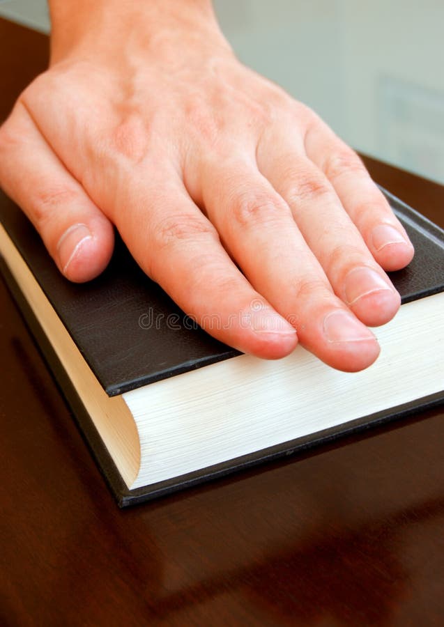 Oath stock image. Image of juror, hand, concepts, black - 9788713