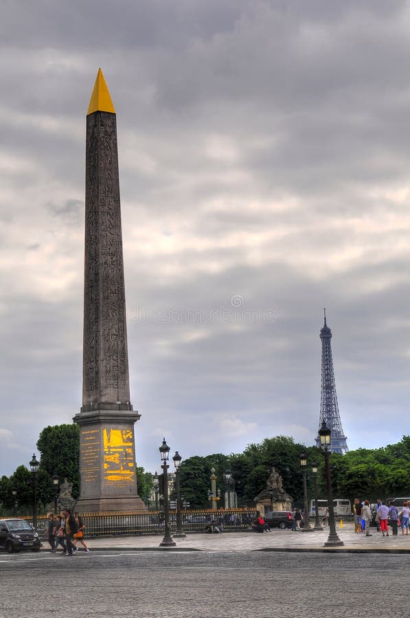 El Luxor Obelisk Es Un Obelisco Egipcio De 23 Metros De Altura Imagen ...