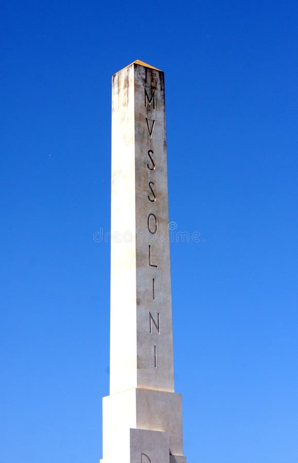 Obelisco Roma Italia De Mussolini Foto editorial - Imagen de italia ...