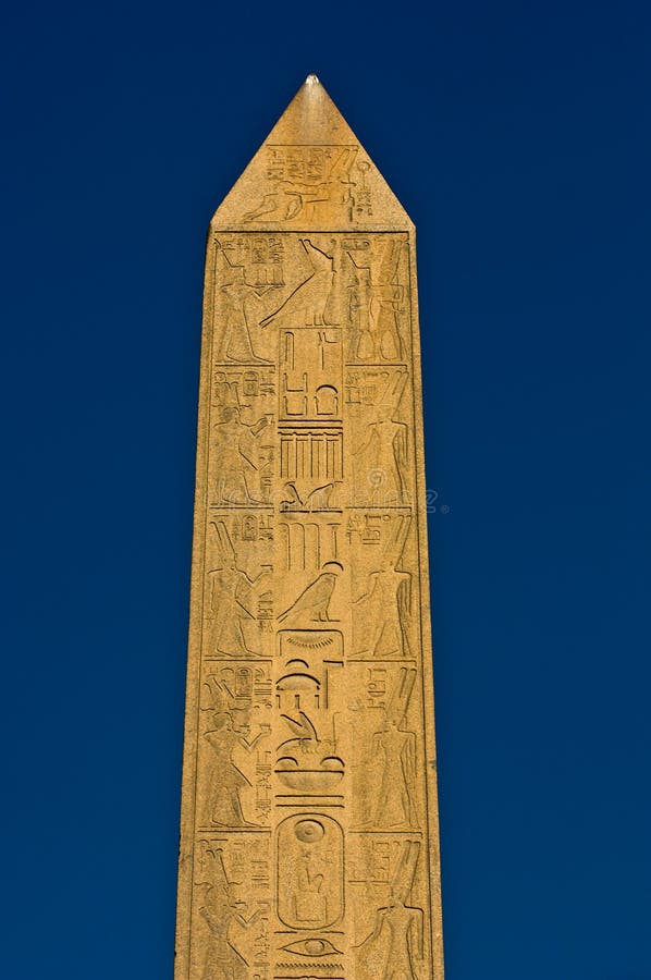 Obeliscos Luxor Egipto imagen de archivo. Imagen de tebas - 113146547