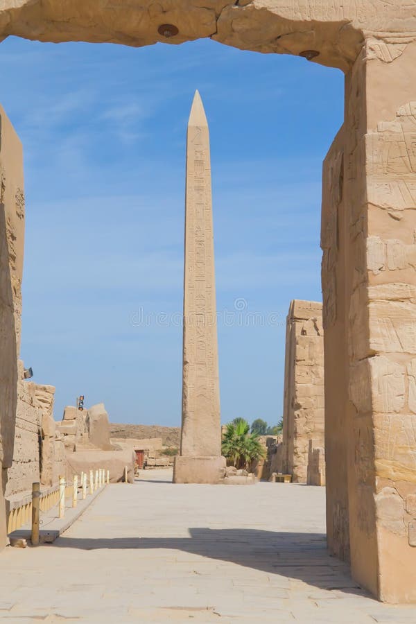 Obelisk of Queen Hatshepsut in Karnak Temple Stock Photo - Image of ...