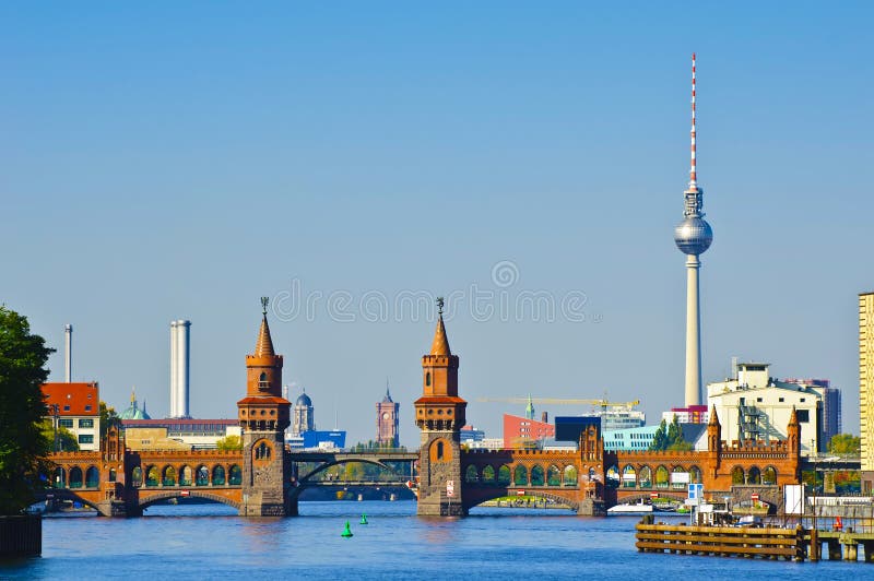 Kunsthaus Tacheles in Berlin Editorial Photography - Image of ...