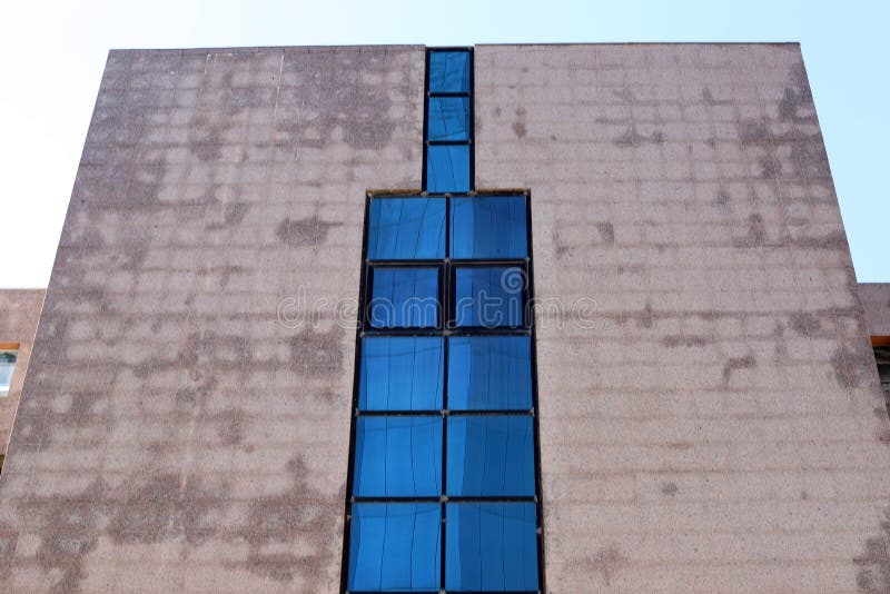 Geometric Architectural Details in the Construction of Buildings and ...