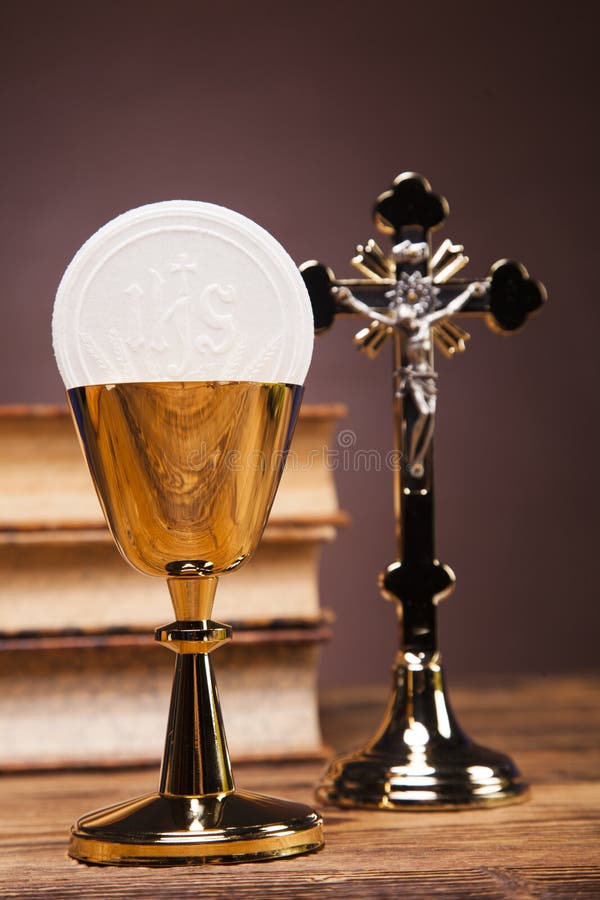 Objetos sagrados foto de archivo. Imagen de vector, oblea - 46985656