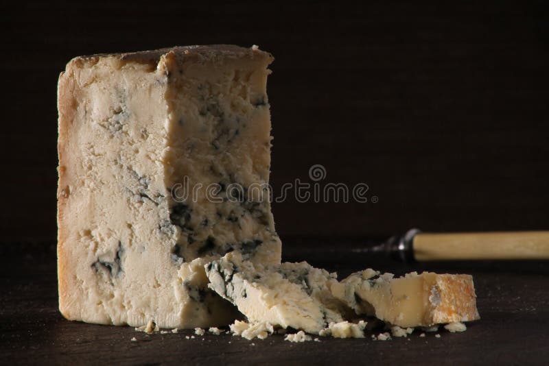 Rochebaron de fromage bleu image stock. Image du bleu - 29194081