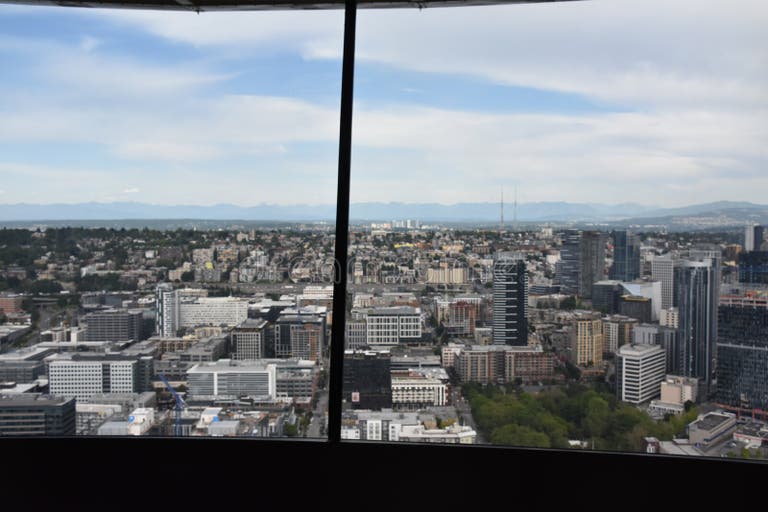 Observation Deck at the Space Needle in Seattle Editorial Photo - Image ...
