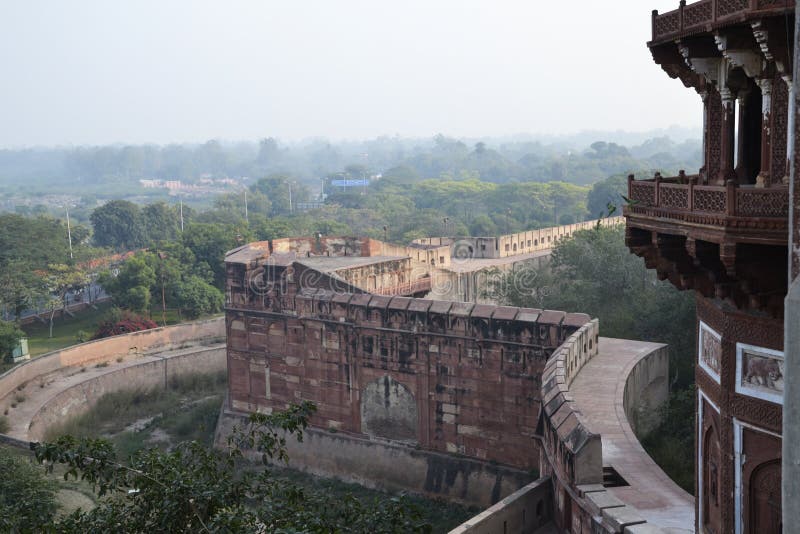 Observation Tower and Wall of the Agra Fort Stock Photo - Image of ...