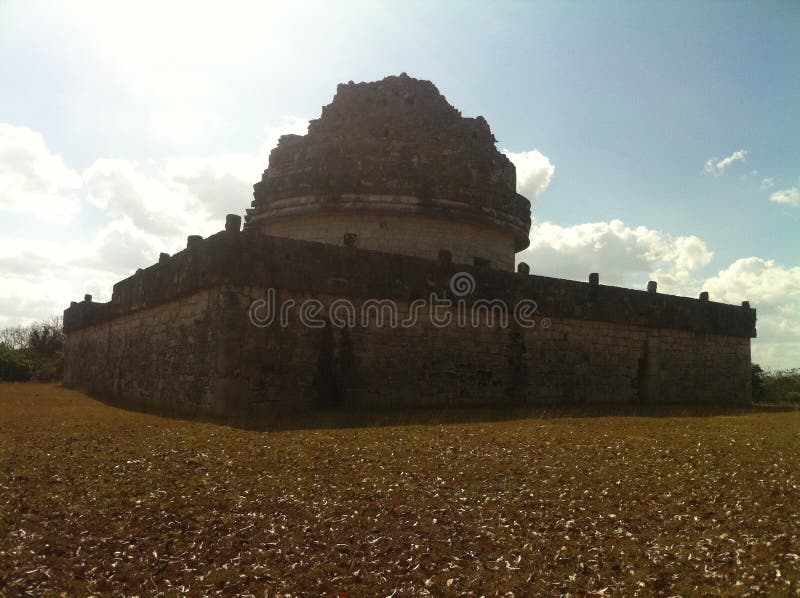 Observatorium of the Ancient Maya Chichen Itza (2) Stock Photo - Image ...