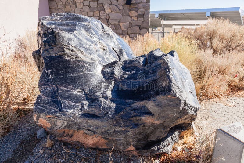 Extrusive Igneous Rocks