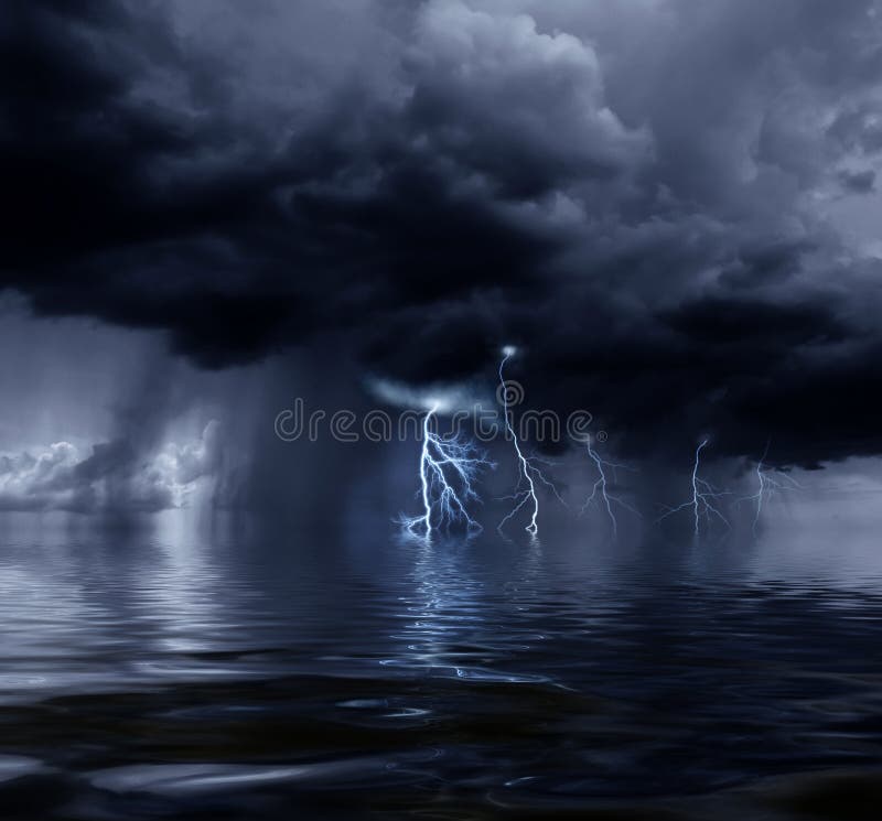 Océano tempestuoso foto de archivo. Imagen de nubes, tormenta - 36889222