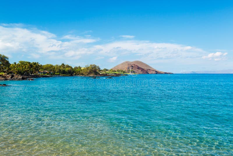 Océano Tropical foto de archivo. Imagen de hermoso, arena - 25673158