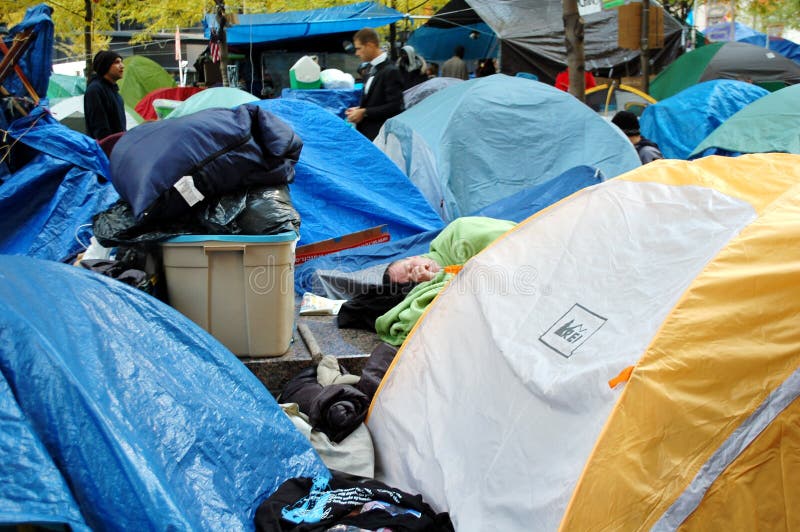 Homeless Tent Camp Portland Oregon Editorial Image - Image of outdoors ...