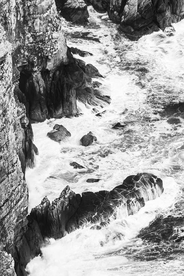 Ocean Cliffs Black and White Stock Image - Image of point, peninsula ...